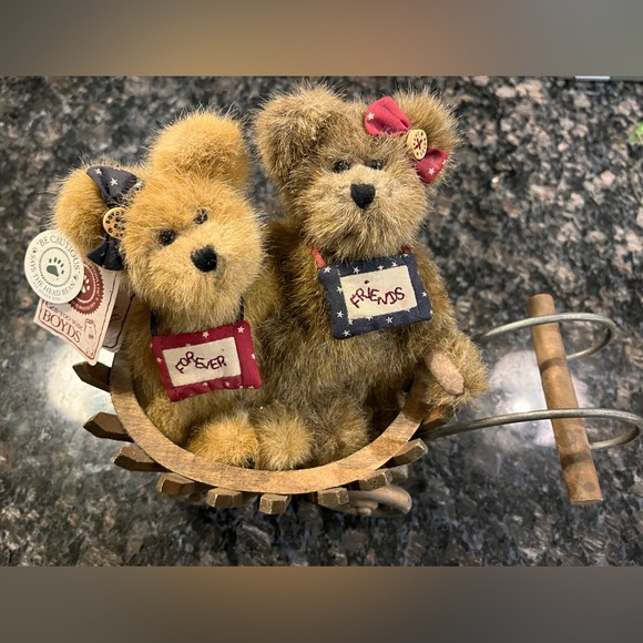 Boyds Bears | Accents | Boyds Bears Friends Forever Collectible | Poshmark